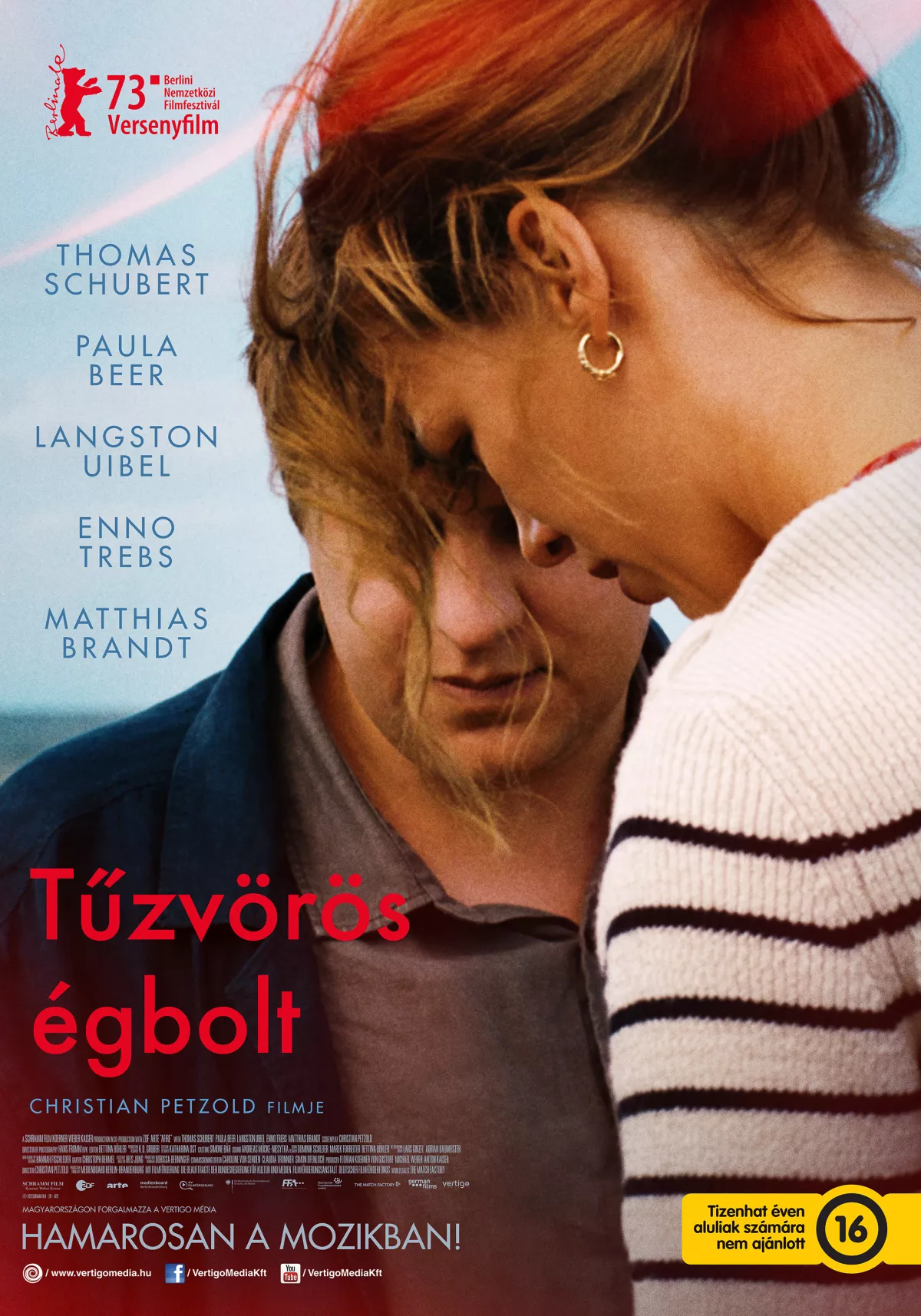 Film: Tűzvörös égbolt | MűvészMozi.hu